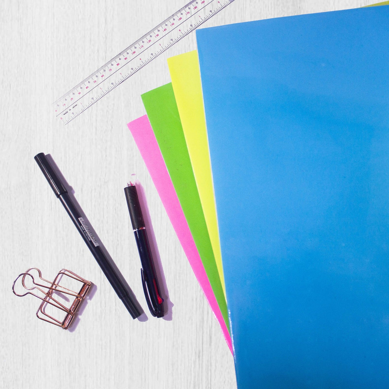 Avia Colored Paper 80gsm Long (250Sheet) – Paper Cart